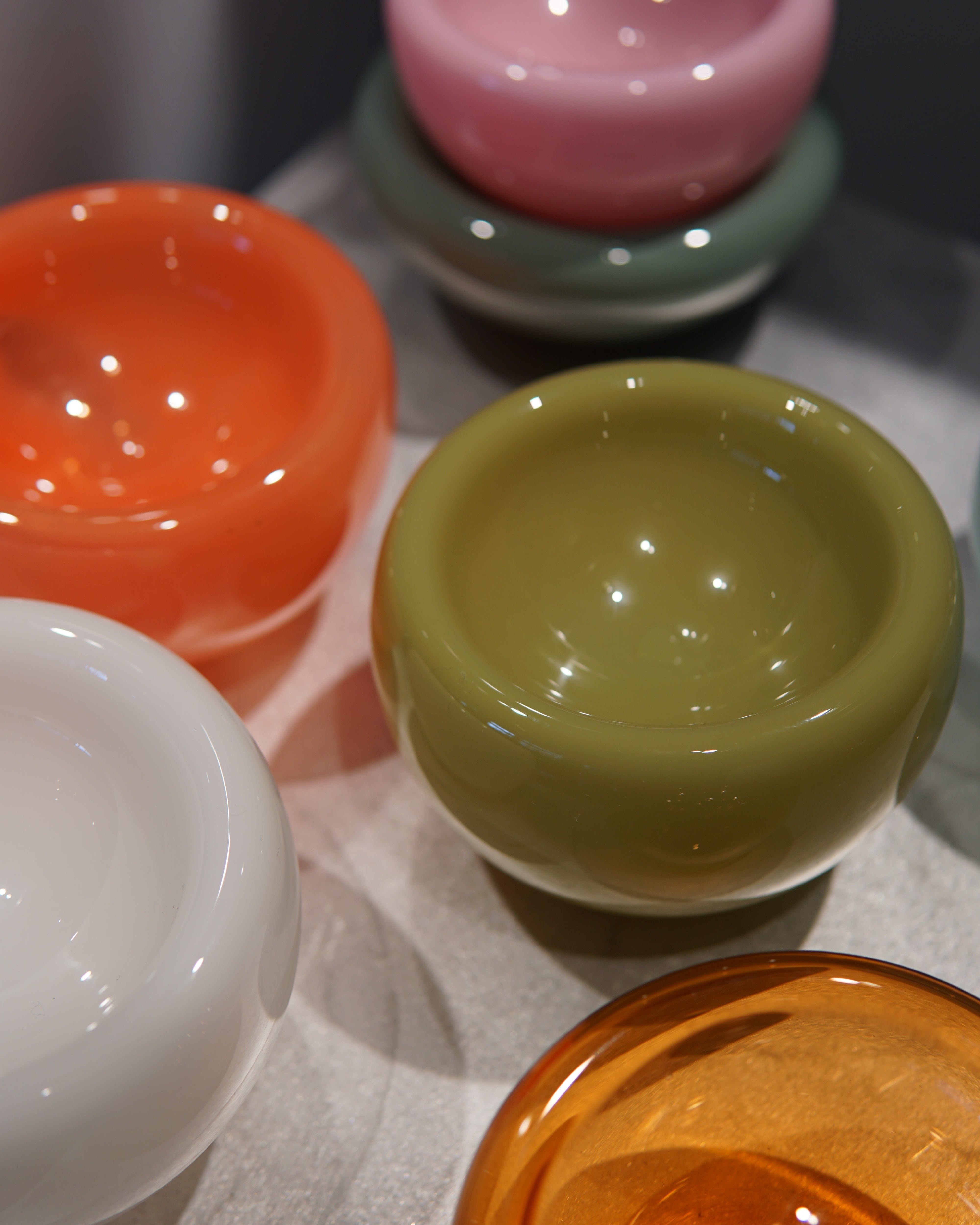 Jemma Van Osch Glass Bowl Small – La Bomba Floristry